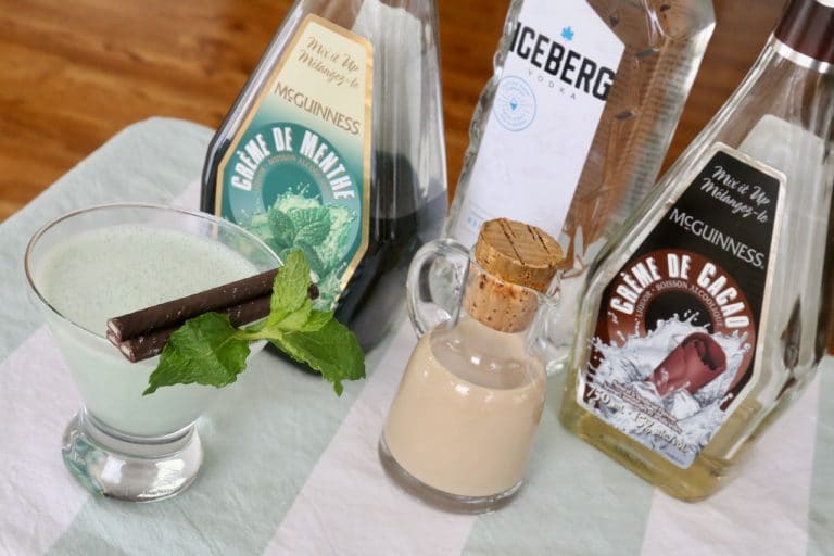 Mint Chocolate After Eight Cocktail Drink Recipe | dobbernationLOVES