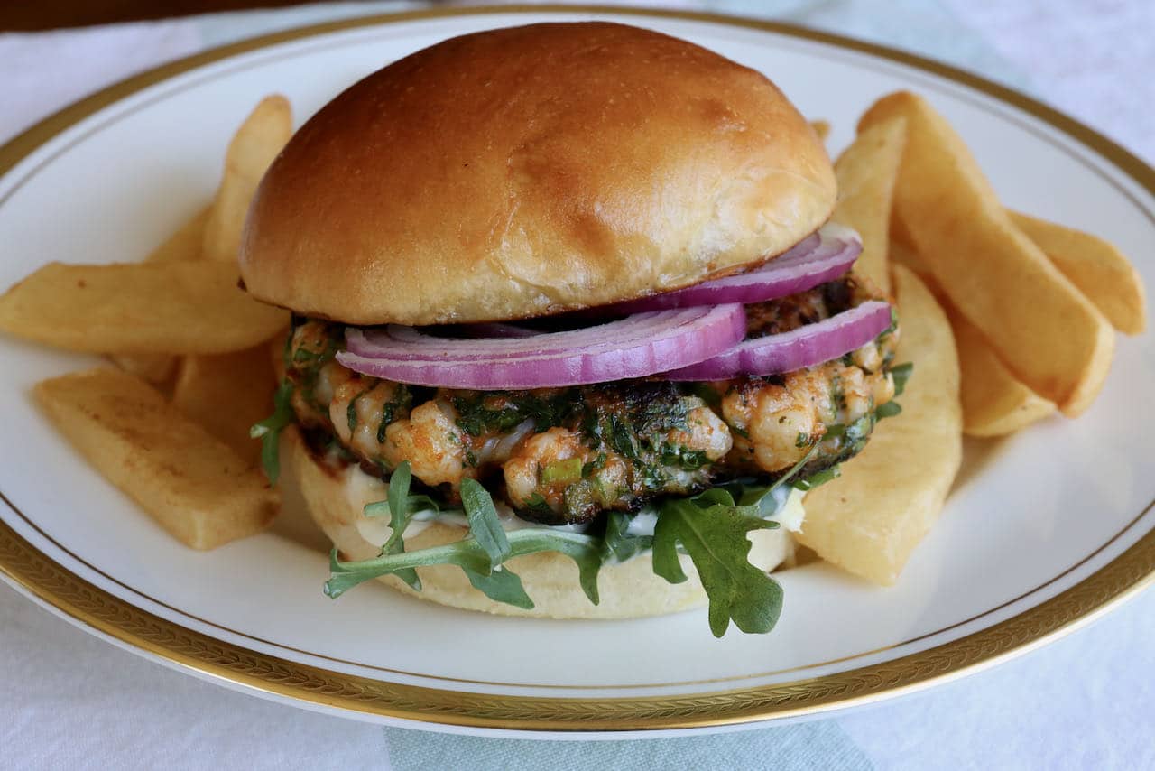 Thai Red Curry Prawn Burger Recipe | dobbernationLOVES