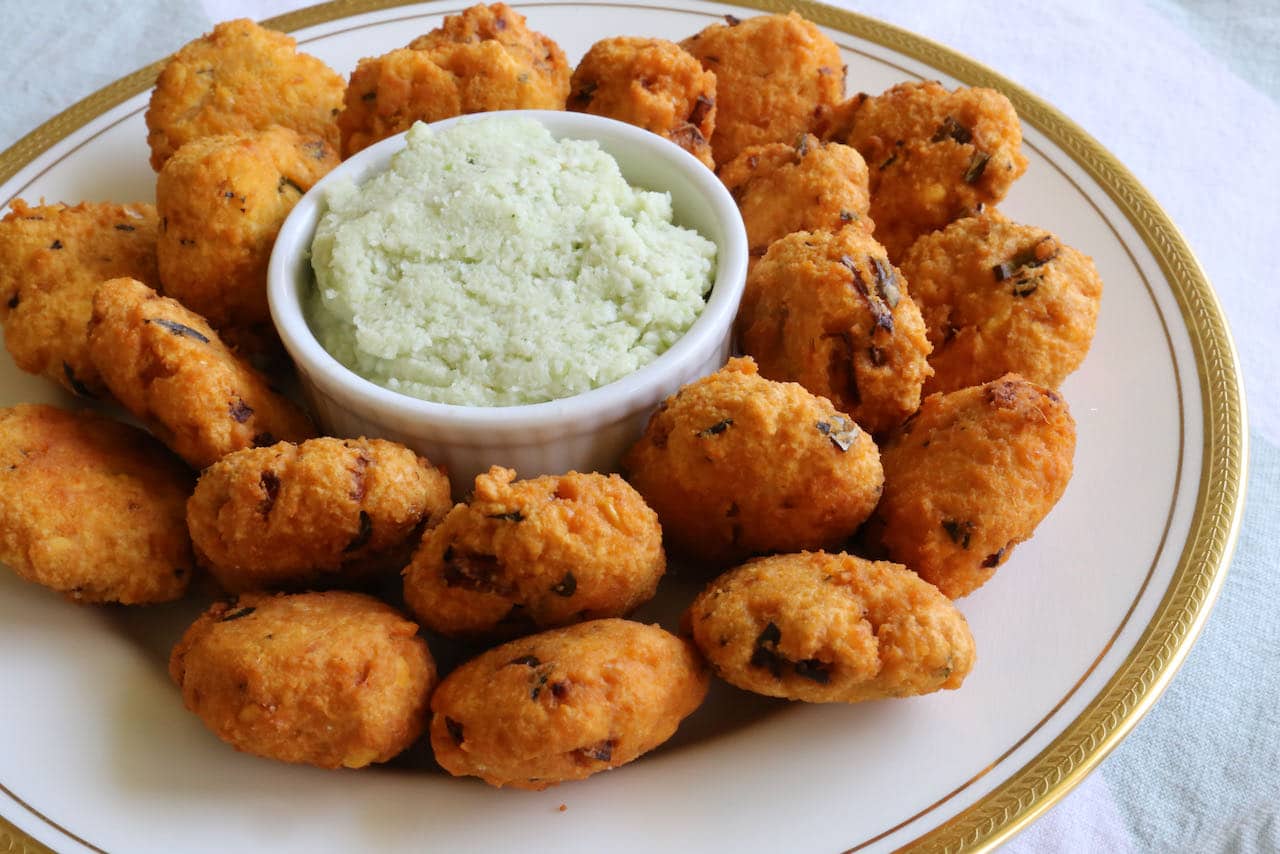 Parippu Vada Recipe With Coconut Chutney | dobbernationLOVES