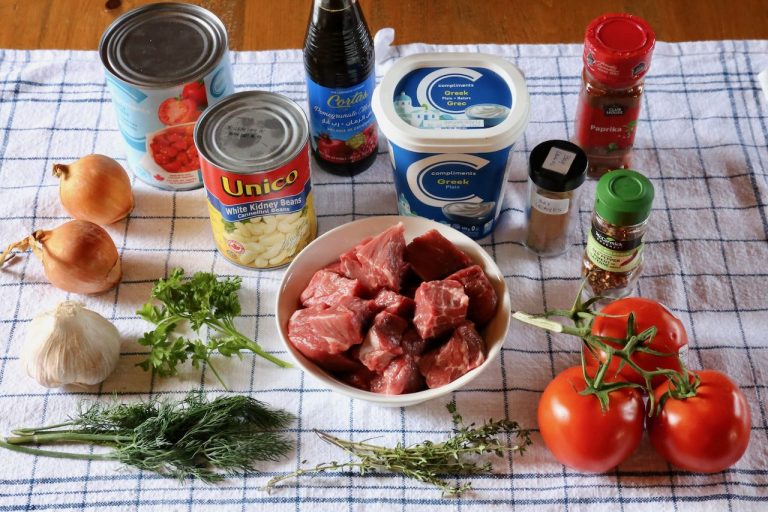 Kuru Fasulye Turkish Beans With Beef Recipe