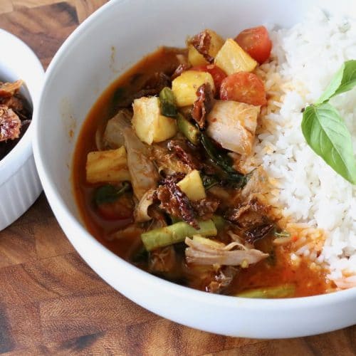Gaeng Phed Ped Yang Roast Duck Thai Red Curry Recipe