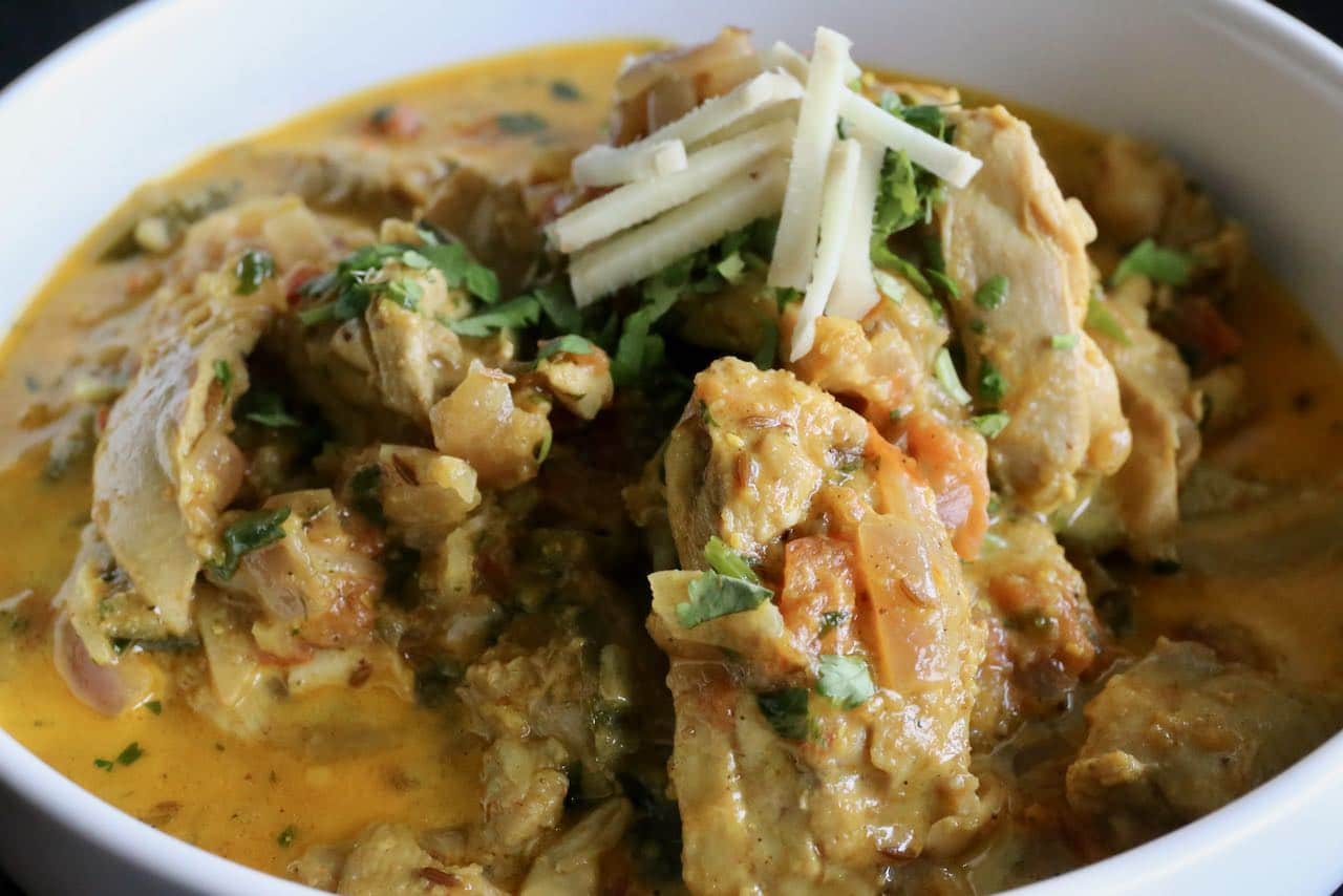 Creamy Indian Chicken Handi Curry Recipe | dobbernationLOVES