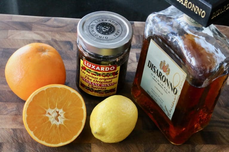 Disaronno Amaretto Stone Sour Cocktail Drink Recipe