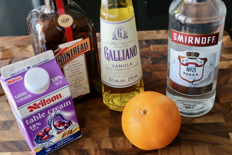 Orange Dreamsicle Cocktail Recipe | dobbernationLOVES