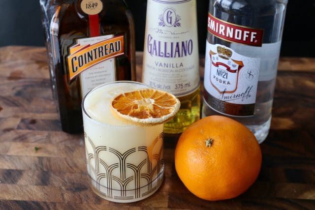 Orange Dreamsicle Cocktail Recipe | dobbernationLOVES