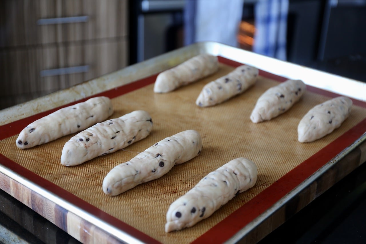 Viennoise au Chocolat Recipe (Vienna Bread with Chocolate ...
