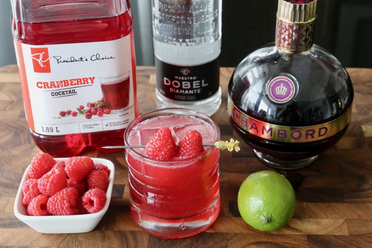 Raspberry Chambord Margarita Cocktail Recipe | dobbernationLOVES