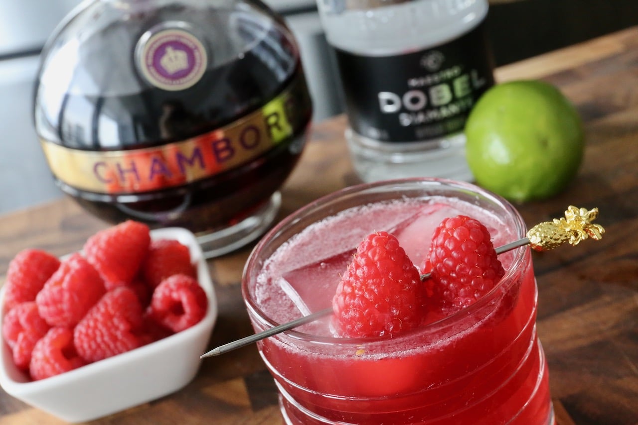 Raspberry Chambord Margarita Cocktail Recipe | dobbernationLOVES