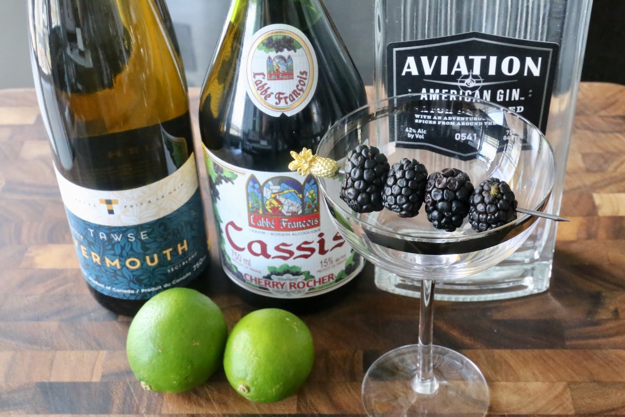 French Blackcurrant Creme de Cassis Cocktail Recipe | dobbernationLOVES