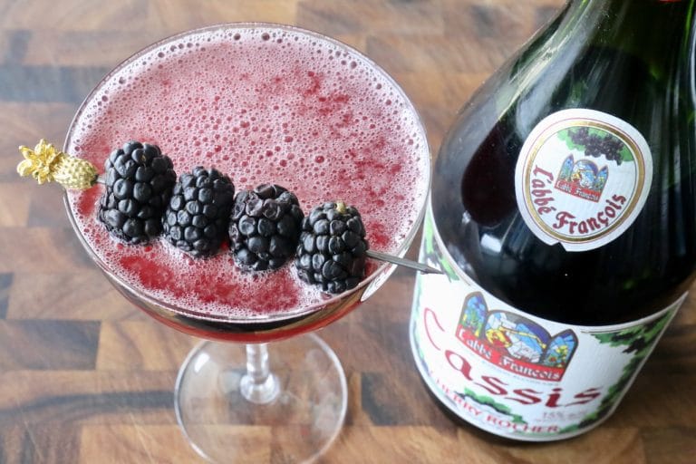 French Blackcurrant Creme de Cassis Cocktail Recipe | dobbernationLOVES