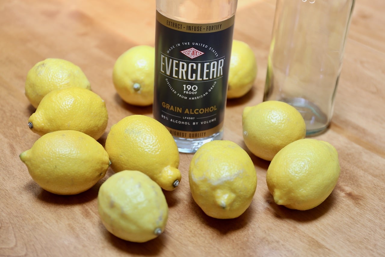 Amalfi Limoncello Homemade Everclear Lemon Liqueur Recipe ...