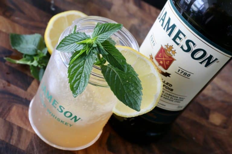 Jameson Whiskey Irish Lemonade Cocktail Recipe | dobbernationLOVES