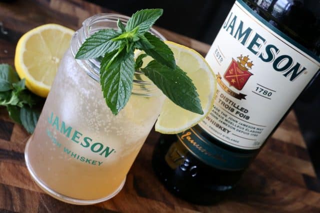Jameson Whiskey Irish Lemonade Cocktail Recipe | dobbernationLOVES