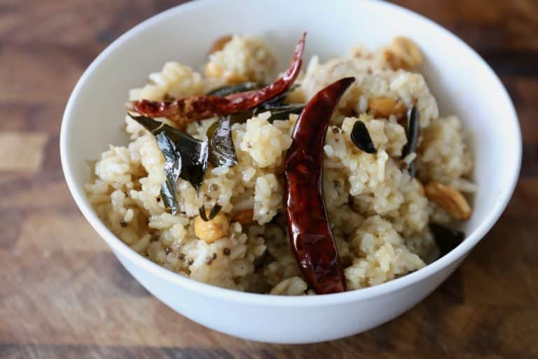 Puliyodharai South Indian Tamarind Rice Recipe | dobbernationLOVES