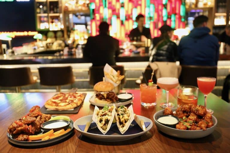 Best Toronto Happy Hours: Deals At Over 40 Restaurants | dobbernationLOVES