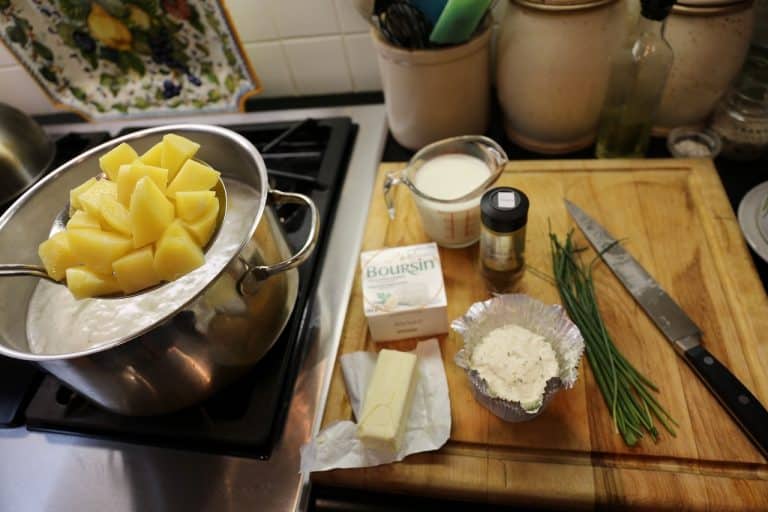 Garlic Boursin Cream Cheese Mashed Potatoes Recipe | dobbernationLOVES